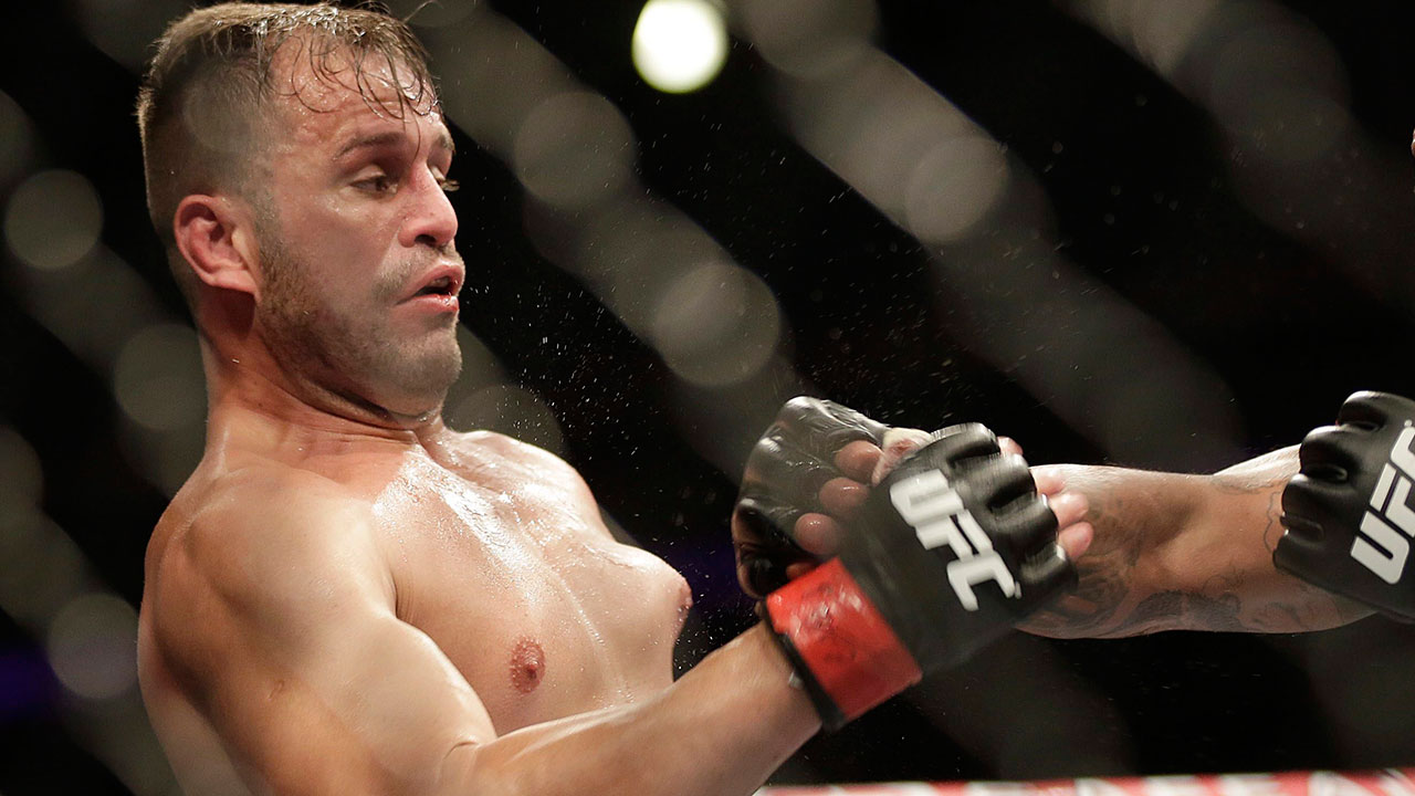 Frankie Edgar and Gil Castillo the same person? | Sherdog Forums | UFC ...
