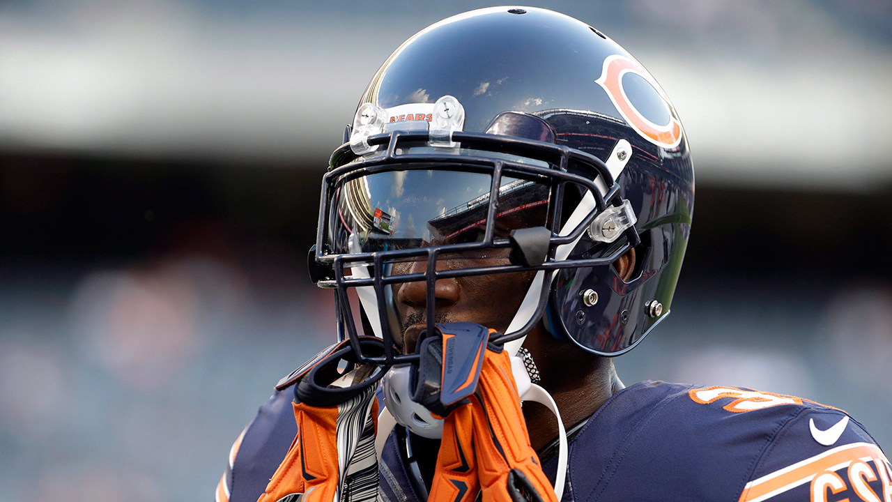Bears release veteran safety Antrel Rolle after draft | 15 Minute News