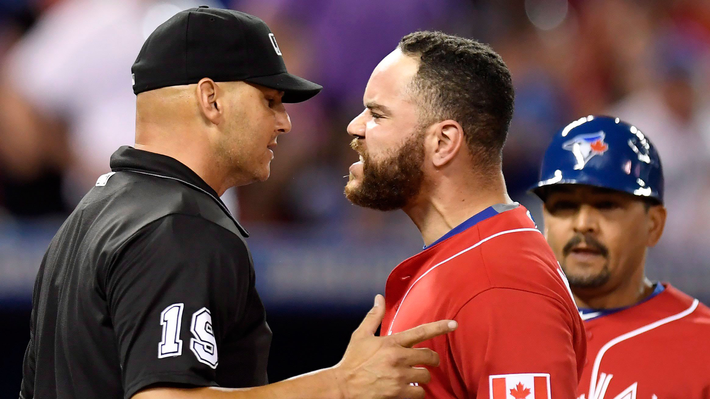 T&S: Umpire Vic Carapazza should be punished by MLB | 15 Minute News