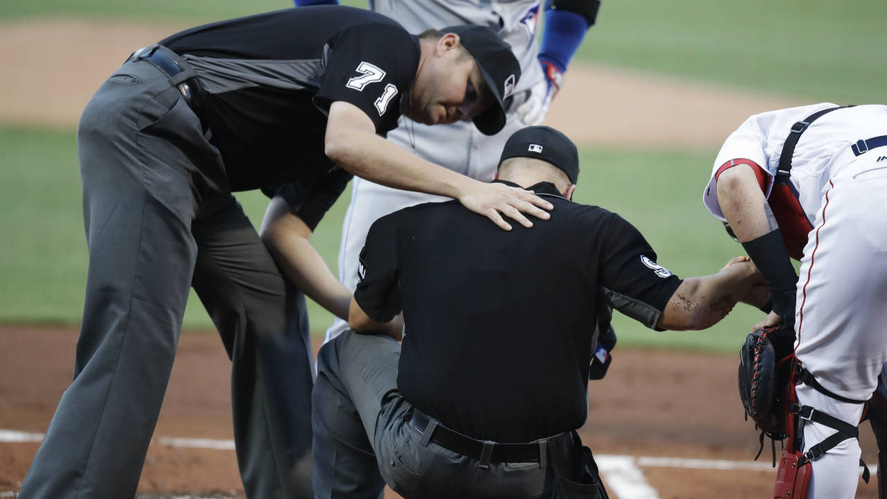 Home plate umpire Chris Segal hit by Josh Donaldson's bat | 15 Minu...