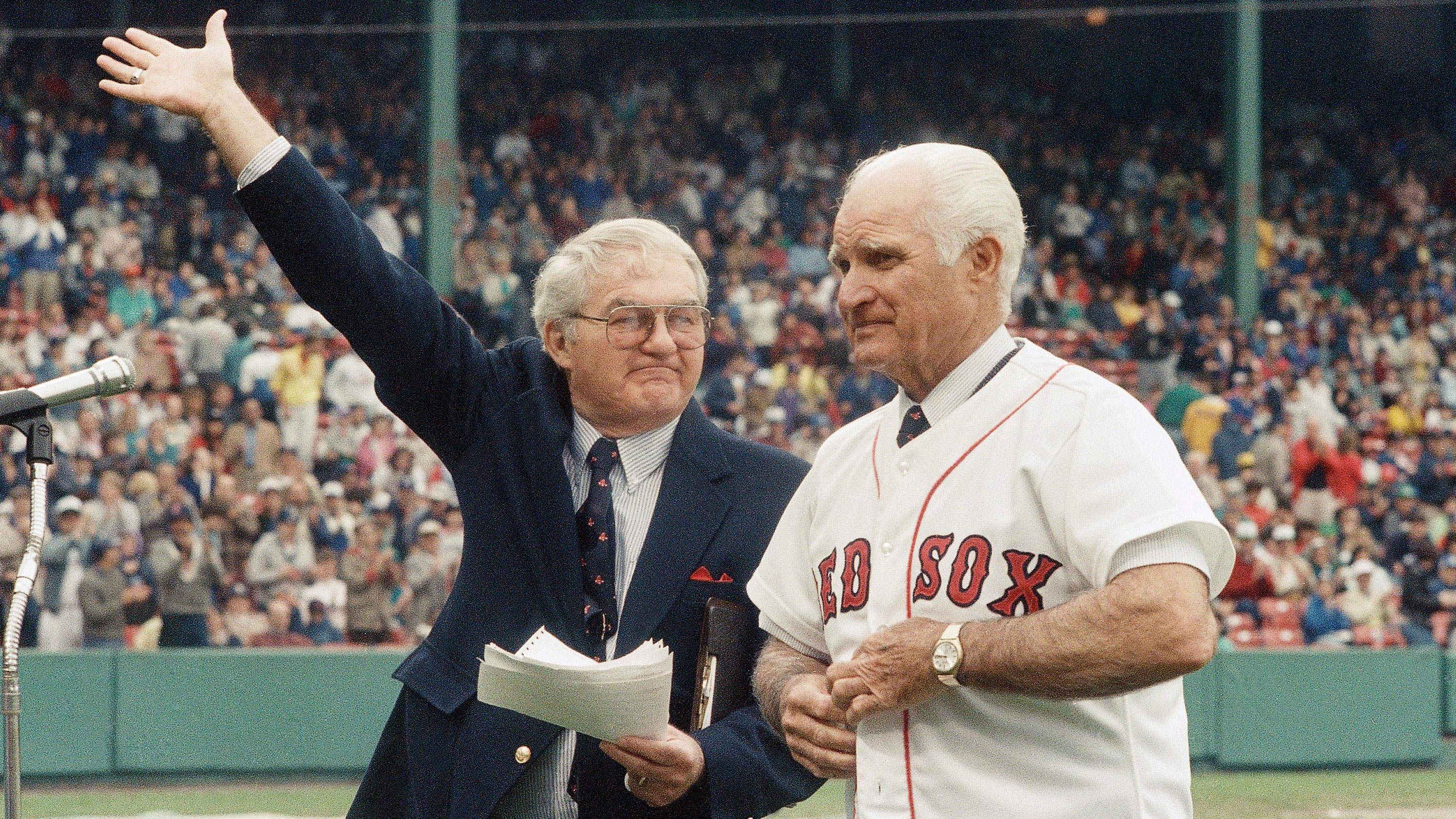 Red Sox great Bobby Doerr dies at 99 | 15 Minute News