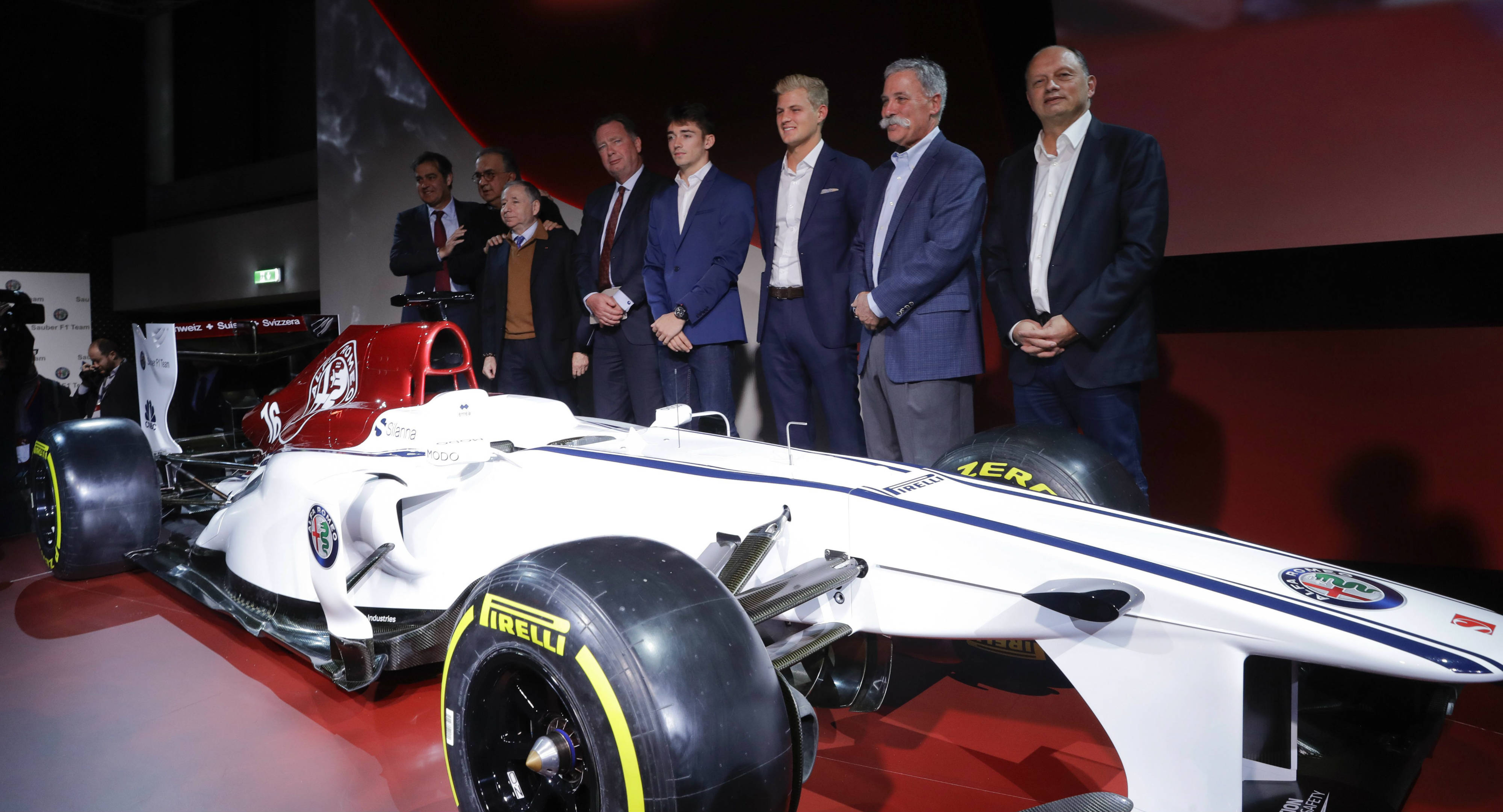 Alfa Romeo Sauber confirms seats for Leclerc, Ericsson | 15 Minute ...